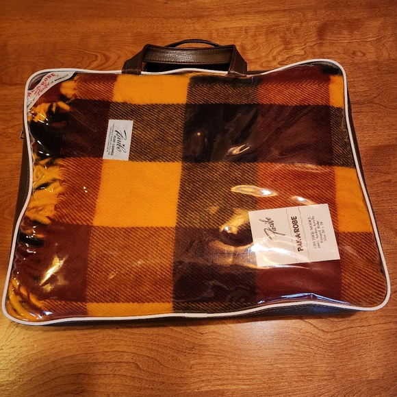 Faribo | Bedding | Vintage Faribo Pakarobe Cruiser Model | Poshmark